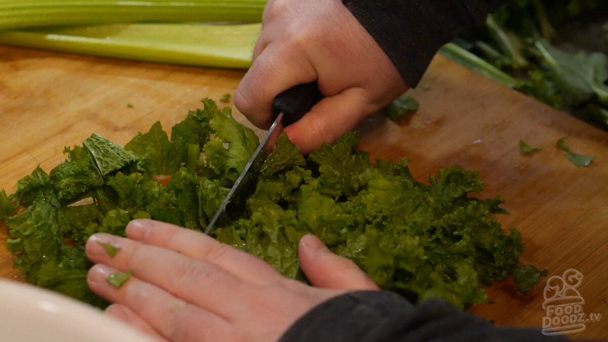 Green Gumbo (Gumbo Z’herbes) Recipe | OMG Meals | FoodDoodz.tv